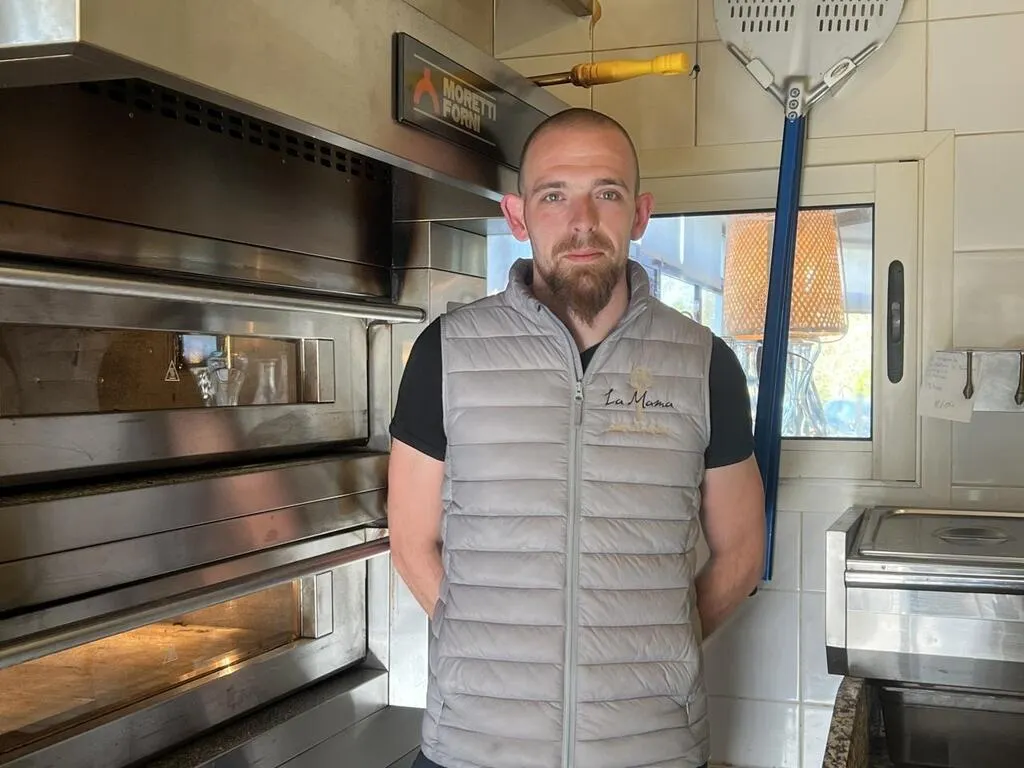 Fréhel. Benjamin Drouin-Olivier convoite le titre de Meilleur pizzaïolo ...