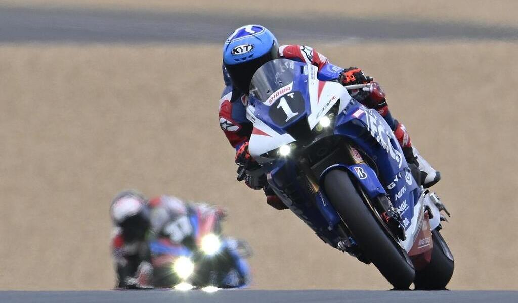 24 Heures Motos Il Y Avait Honda Et Les Autres Sur Le Circuit Du Mans