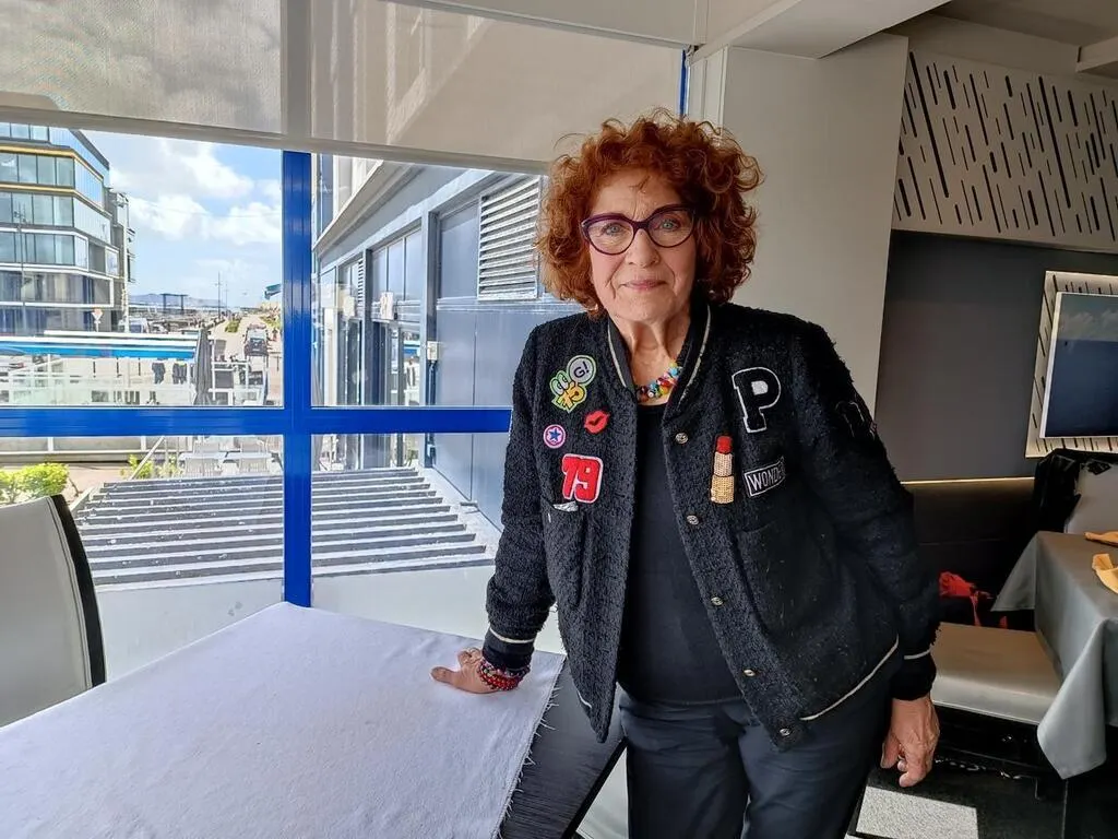 RENCONTRE. « C’est la première fois que je viens à Brest » : Andréa Ferréol en tournage au ...