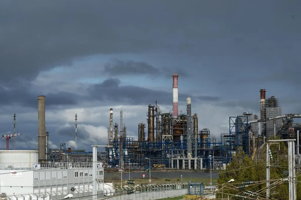 Fuite à la raffinerie : les habitants de Donges toujours sans réponses - Saint-Nazaire.maville.com