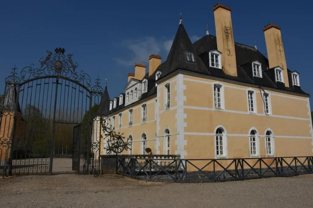Sarthe. Le château de Dobert attend ses premiers visiteurs le dimanche ...