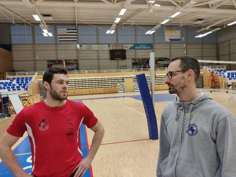 Volley-ball. Élite masculine (playoffs) : Cesson avec Thomas Nevot ...