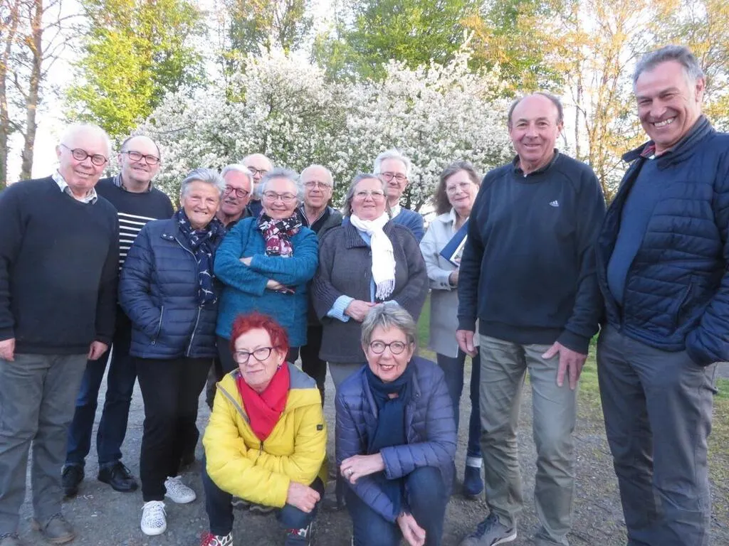 Saint-Brieuc. À la Ville-Jouha, la foire aux plantes et aux puces fête ...