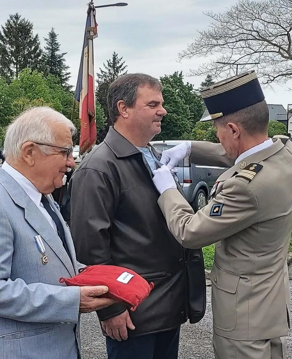 Saint-Jacques-de-la-Lande. Didier Gasrel a été décoré de la Croix du ...