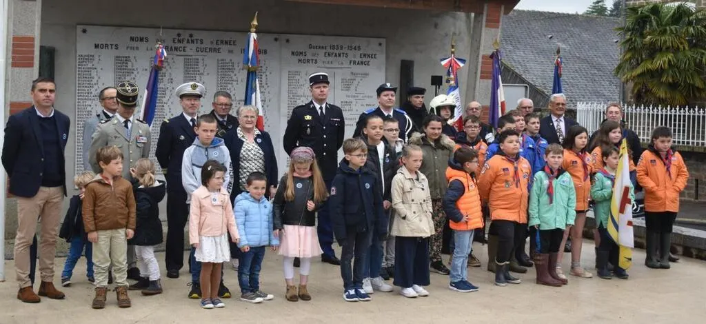 Ernée. Louison Lemaréchal, nouveau collégien porte-drapeau - Laval ...
