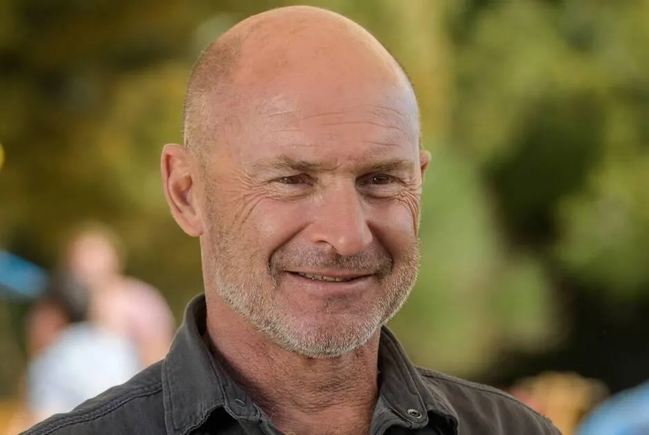 Vincent Lagaf’ lance un appel pour animer une émission sur l’adoption ...