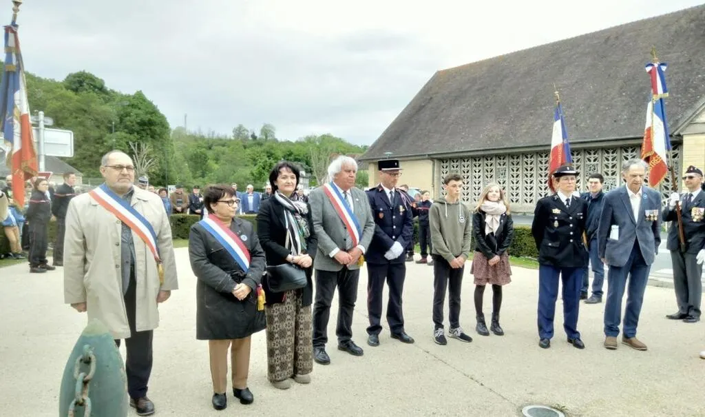 Bretteville-sur-Laize. Commémoration intercommunale du 8 mai 1945 ...