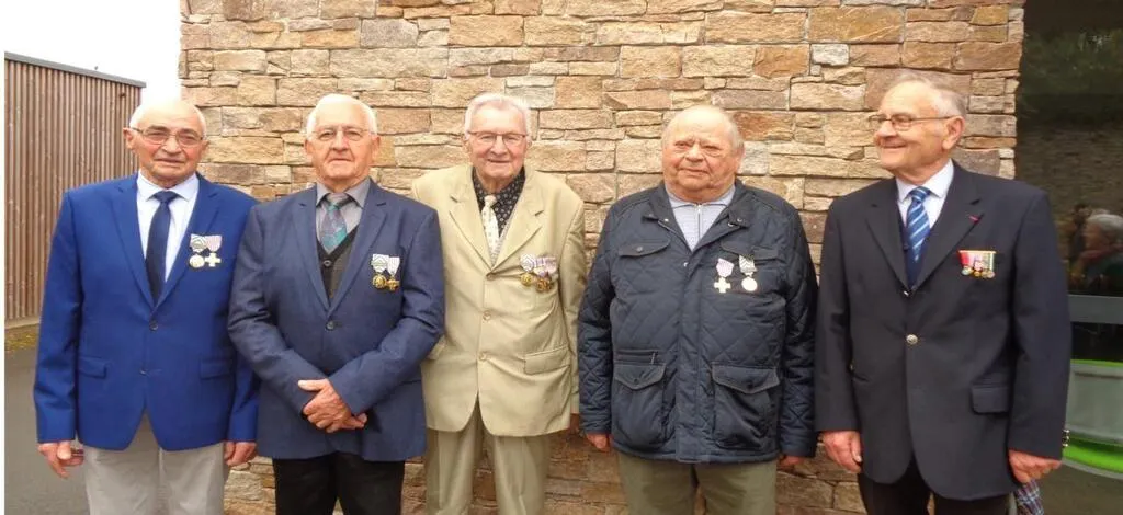 Vallons-de-l'Erdre. Quatre médaillés lors de la cérémonie du 8 Mai ...