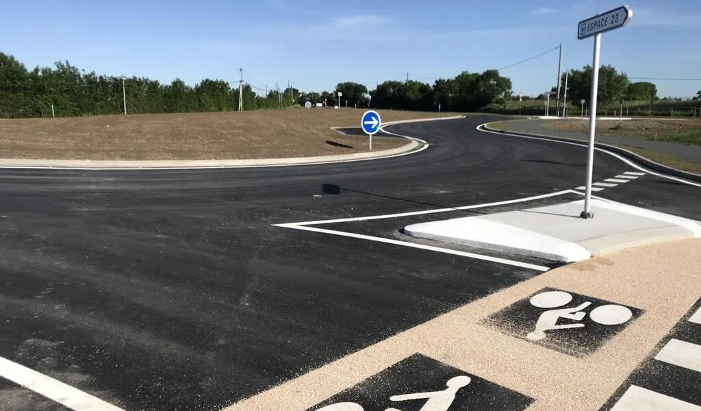 Ancenis-Saint-Géréon. Le nouveau rond-point de l’Espace 23 ouvert ...