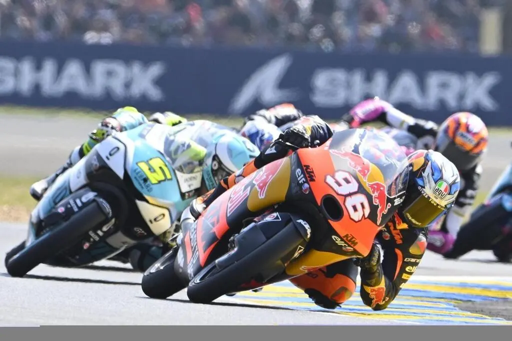 Grand Prix de France. L’équipe française Tech3 et Daniel Holgado s ...