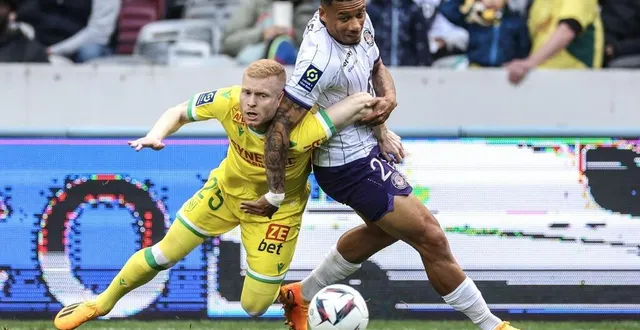 Les notes du FC Nantes à Toulouse : Pallois et Lafont précieux, Mollet ...