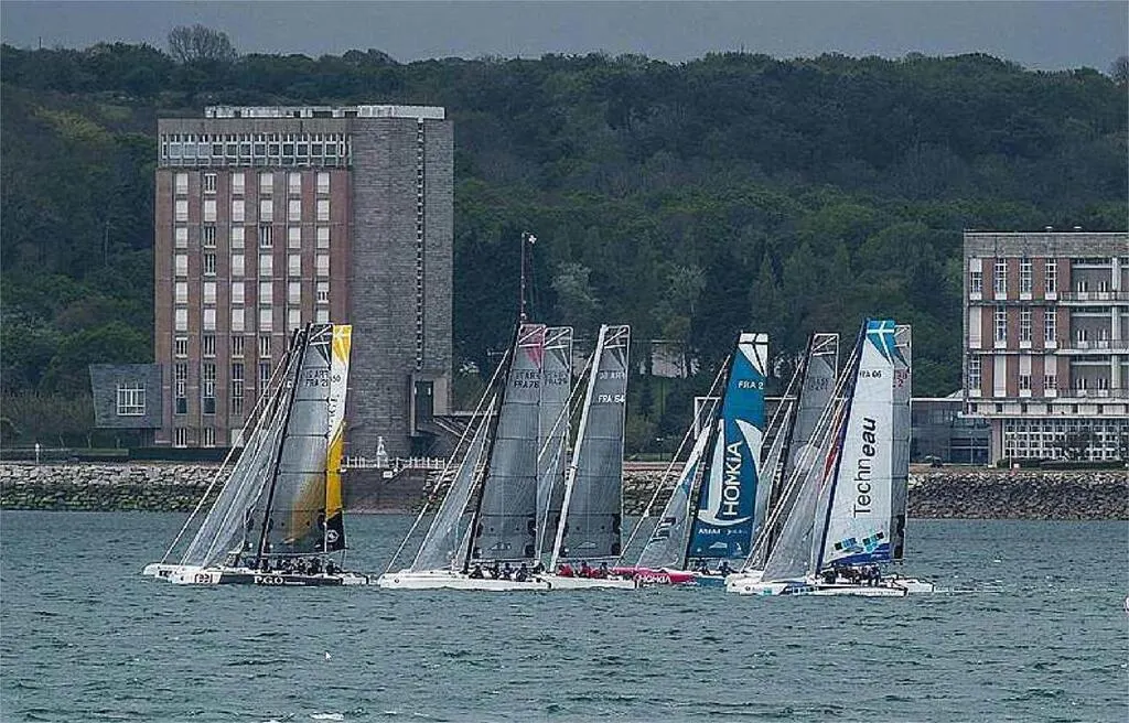 Une journée pour découvrir la prestigieuse École navale de Lanvéoc ...