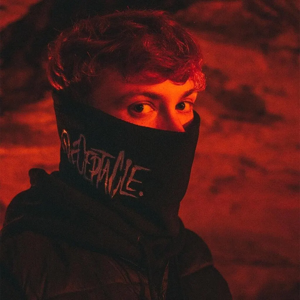 Le rappeur Redhead, originaire de Caen, sort « Réceptacle », son nouvel ...