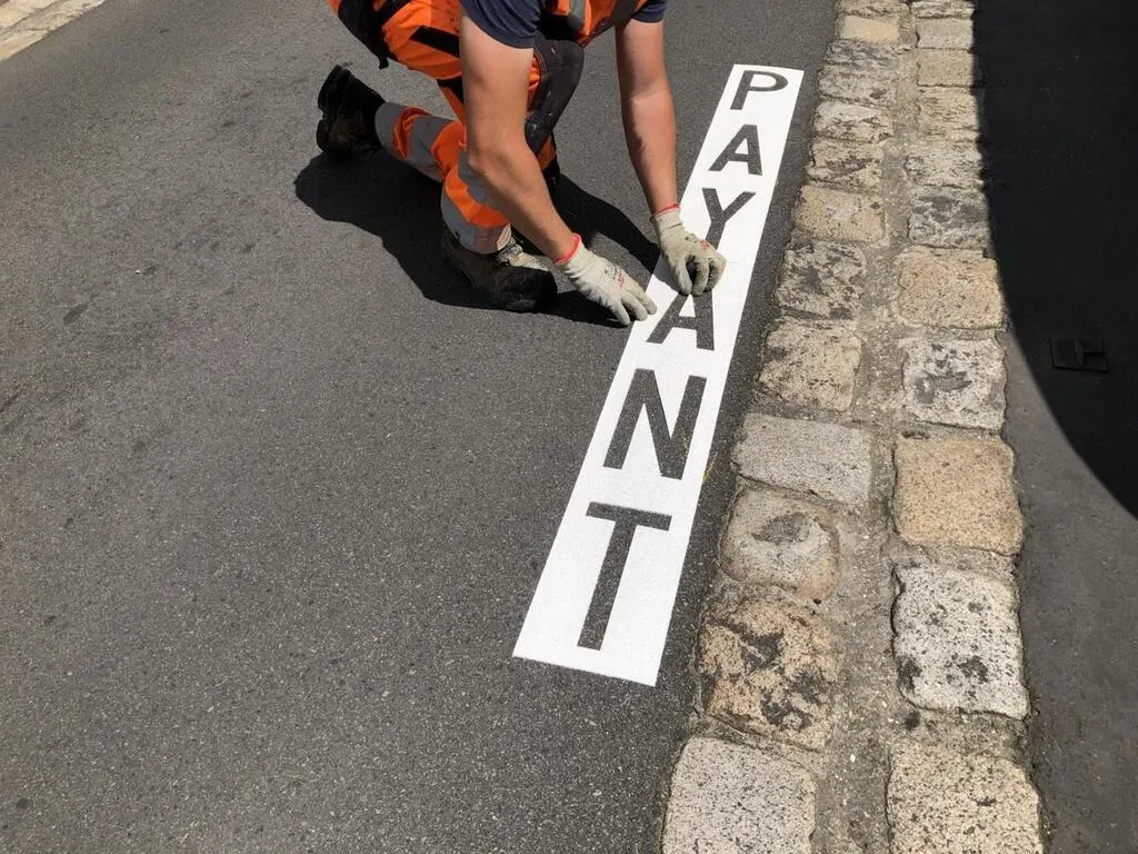 Extension du stationnement payant à Nantes : « Dans les petites rues ...