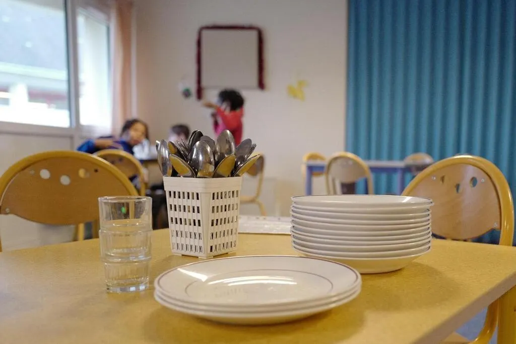 La nouvelle tarification de la cantine scolaire à Mayenne fait grogner ...