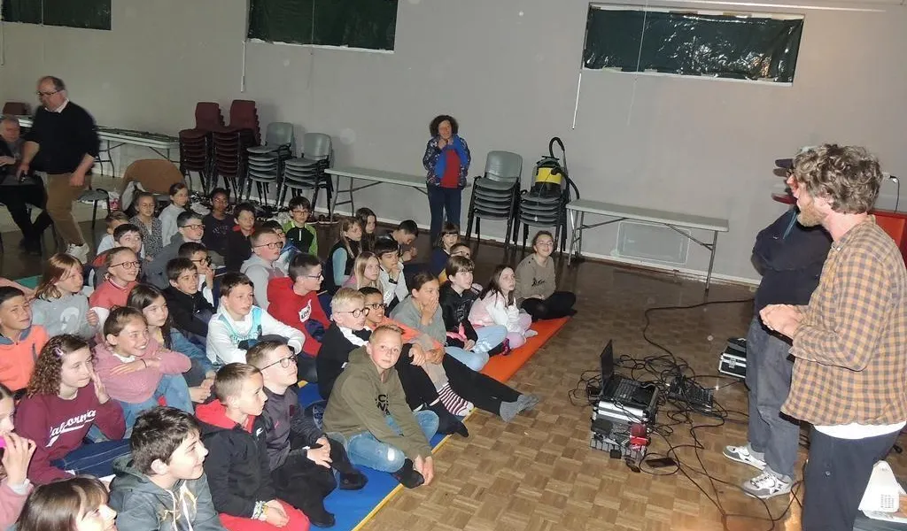 Les écoliers d’Ouilly-le-Tesson acteurs et spectateurs de leur ...