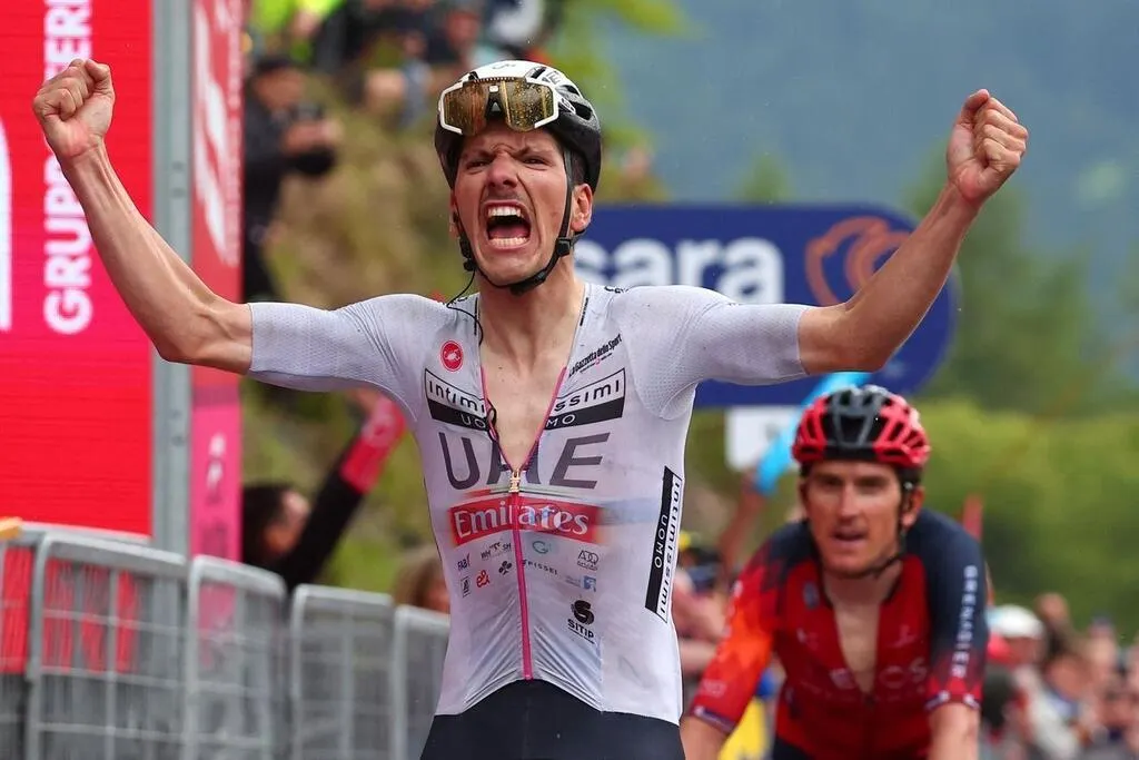 Giro 2023. Joao Almeida vainqueur au sommet du Monte Bondone, Geraint ...