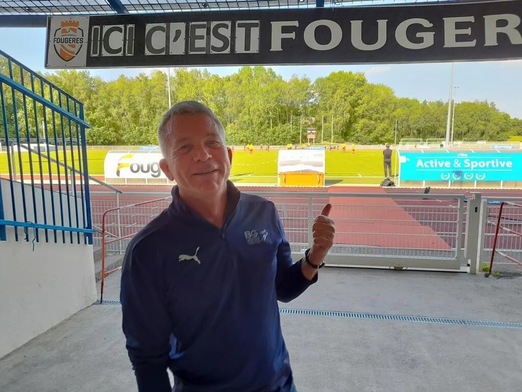 Football. N3 : Michaël Linhoff, président de l’US Fougères, jette l ...