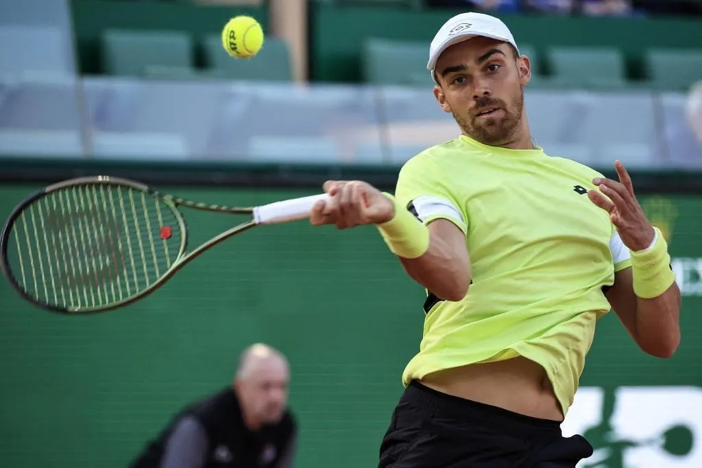 Roland-Garros 2023. Blessé au poignet gauche, Benjamin Bonzi déclare ...