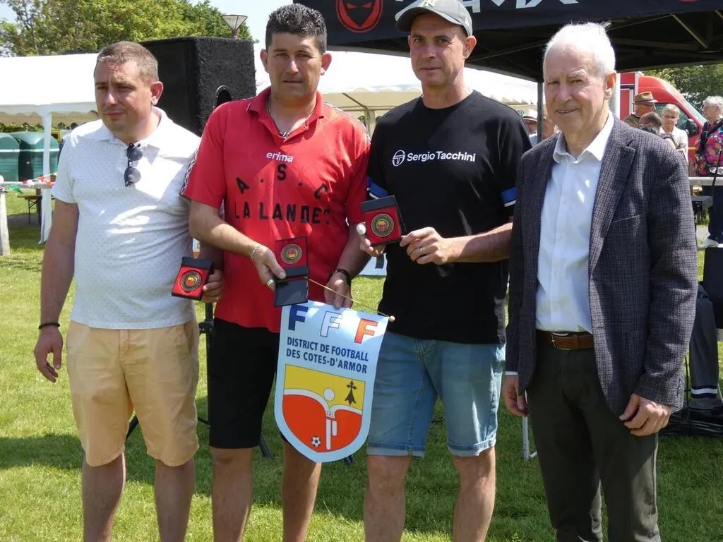 La Landec. Le club de football en fête pour ses 50 ans . Sport - Dinan ...