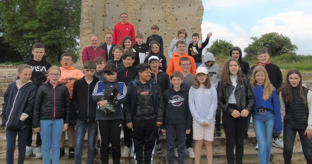 Plouguenast-Langast. Les élèves du collège Saint-Joseph en leçon d’art ...