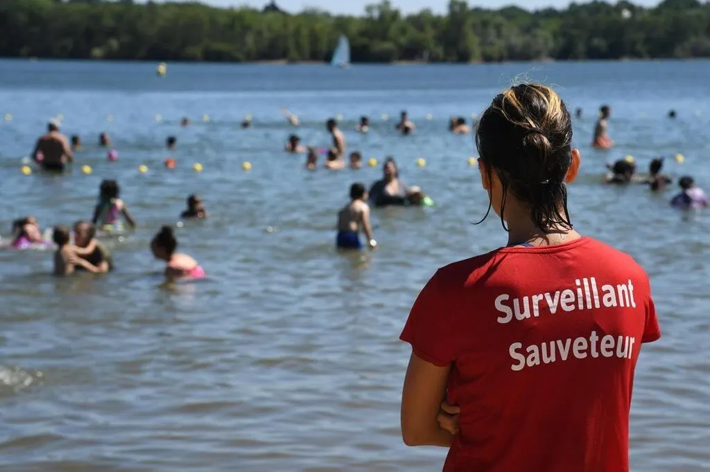 Angers. Quand la baignade est-elle surveillée au lac de Maine ? - Angers.maville.com