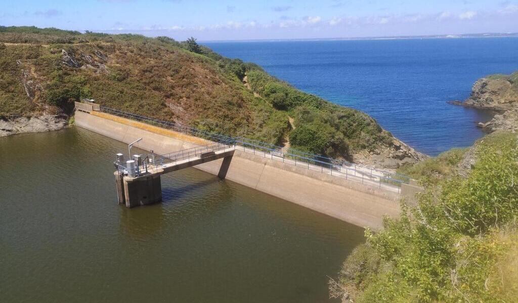 Risque De Sécheresse à Lapproche De Lété La Ressource En Eau Sest