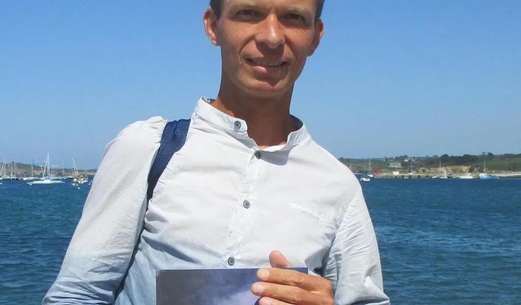 Camaret-sur-Mer. Camaret Lausanne, un opus de Nicolas Meignan - Brest ...