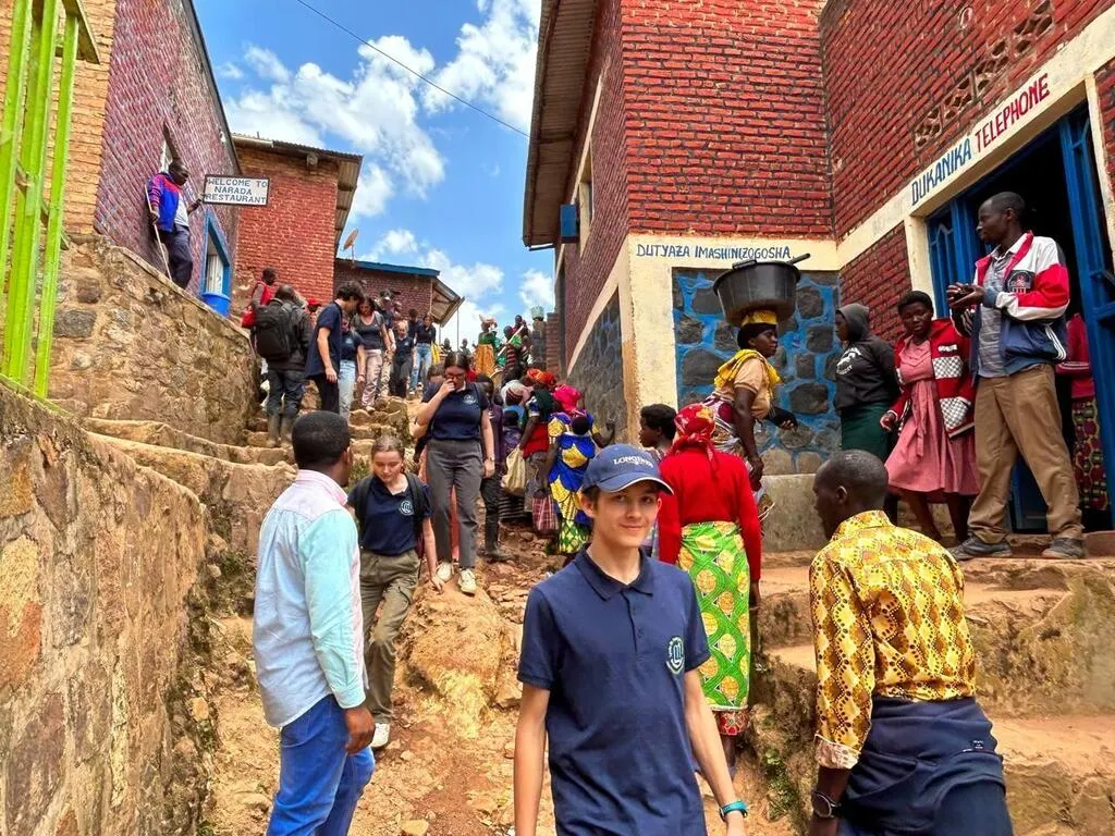 En voyage solidaire au Rwanda, les lycéens de Saint-François reviennent ...