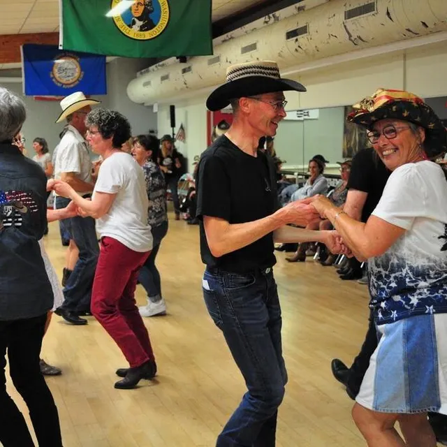 ENTRETIEN. Désir de convivialité, Ouest américain et bals : le succès ...