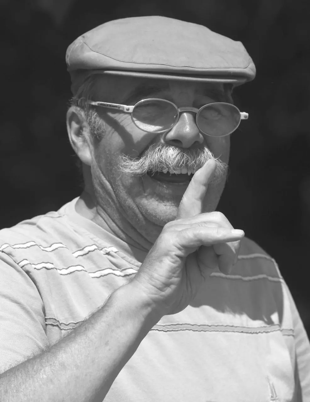 Noyant-Villages. Une séance de dédicaces de Michel Toulier le 16 juin ...