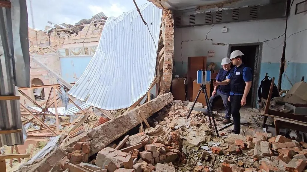 REPORTAGE. Ils parcourent l’Ukraine pour cartographier les monuments ...