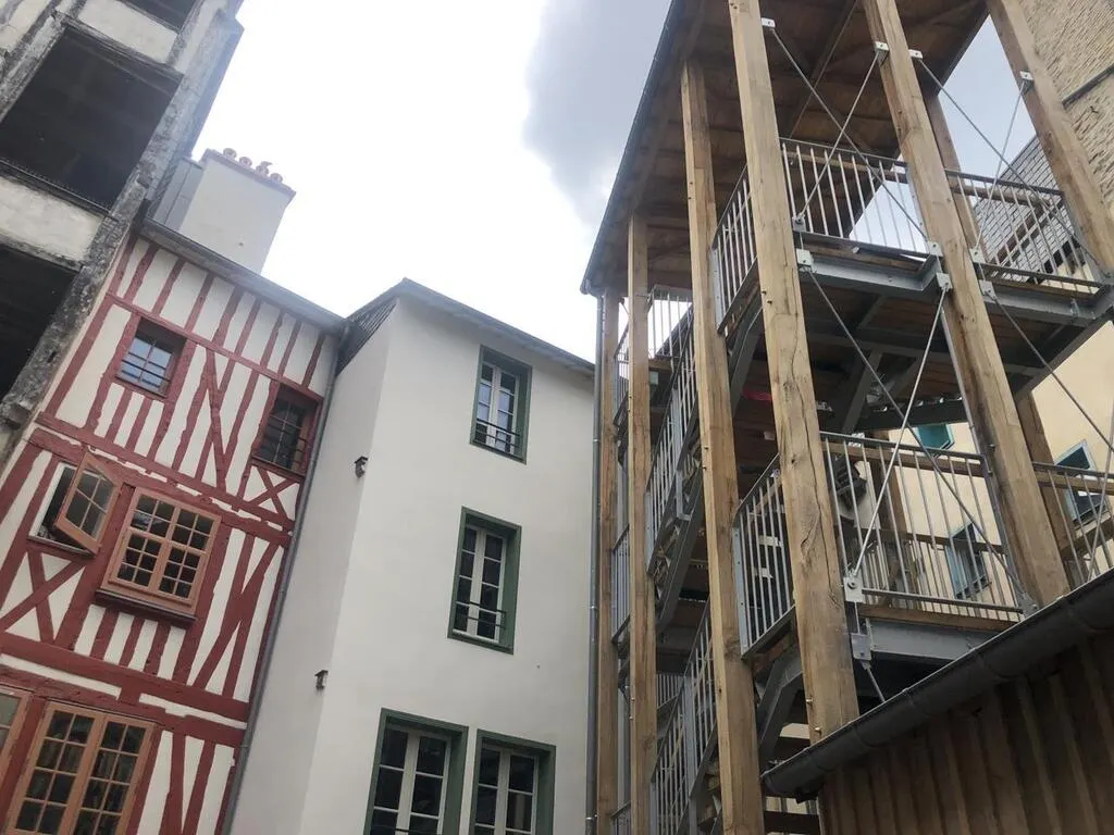 « Bijoux » historiques, ces immeubles du centre-ville de Rennes ...