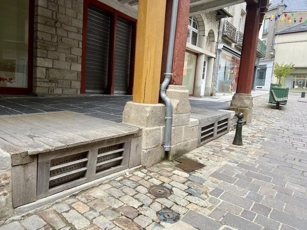 EN IMAGES. À Vitré, l’histoire des marchands d’Outre-mer se découvre ...