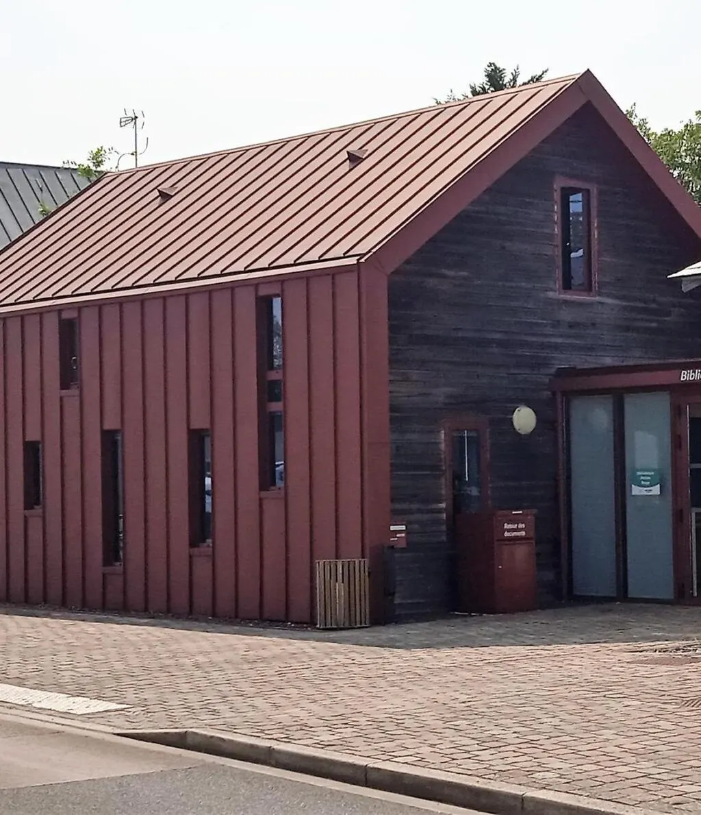 Verrières-en-Anjou. La Maison-Rouge prend ses quartiers d’été - Cholet ...