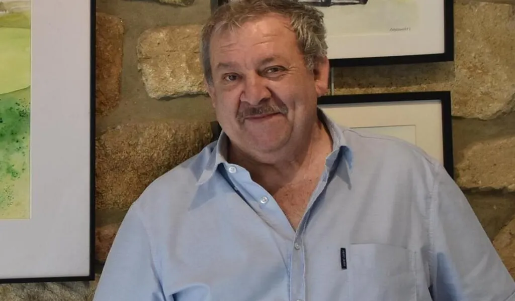 Saint-Briac-sur-Mer. Patrick Abraham expose voitures et bateaux - Saint ...