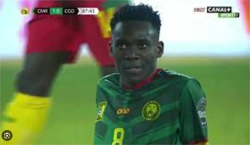 FC Lorient. Mercato : le milieu de terrain camerounais Arthur Avom ...