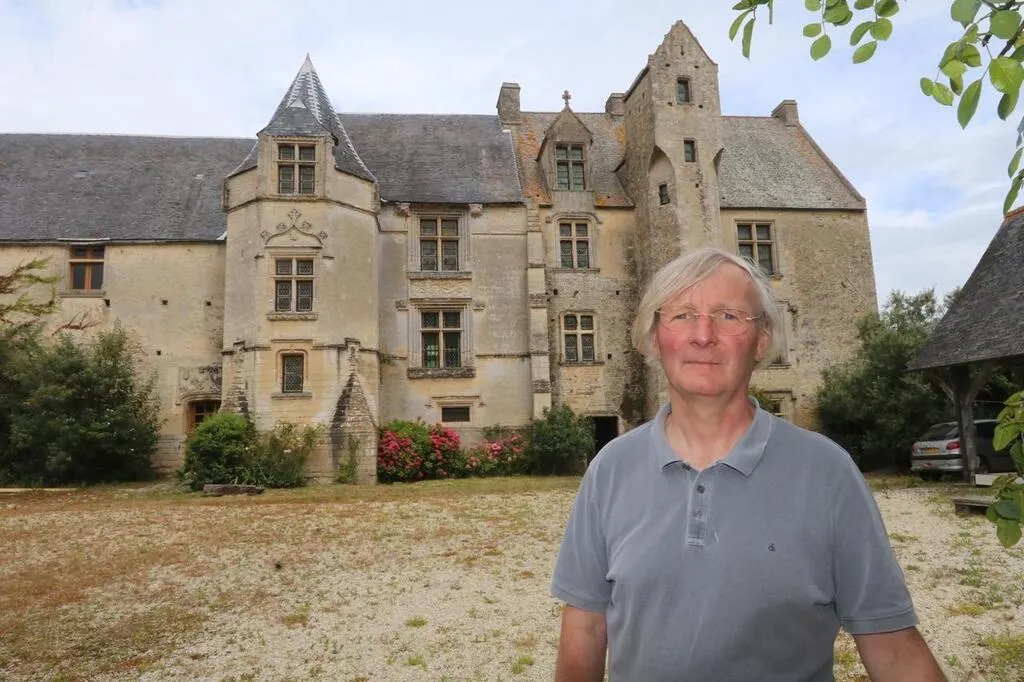 Près de Bayeux, le manoir d’Argouges va accueillir ses premiers visiteurs autour d’un spectacle ...