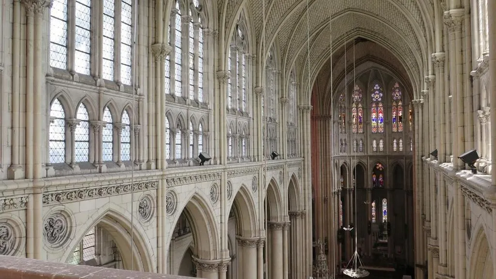 Cholet. A la découverte de Notre-Dame, deuxième plus grande église du ...