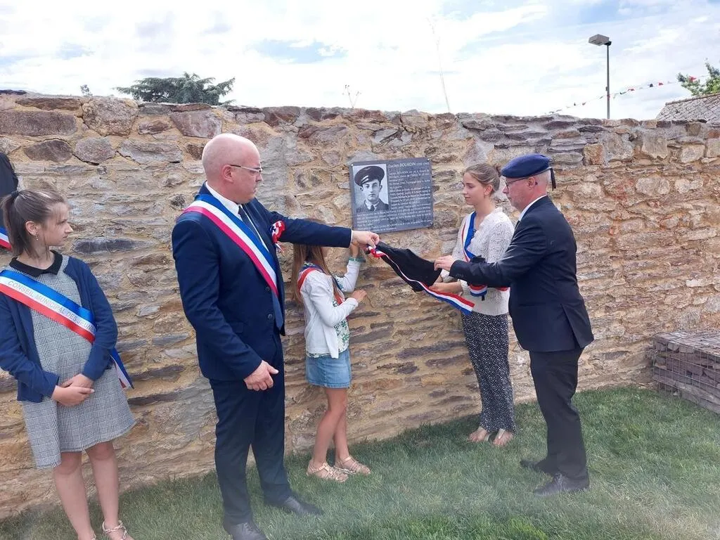 Val d’Anast. L’histoire du monument aux morts de Maure-de-Bretagne ...