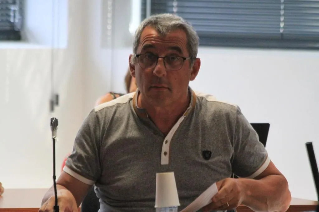 Dix démissions en deux ans : nouvelles élections municipales en vue au ...