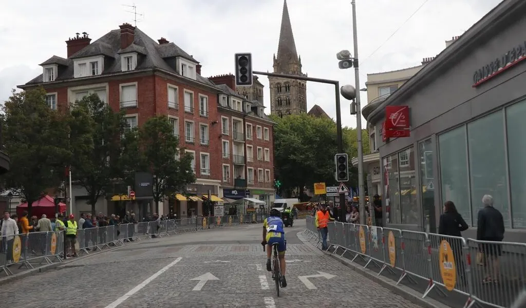 Critérium de Lisieux 2023 : La course vue sous un autre angle depuis le ...