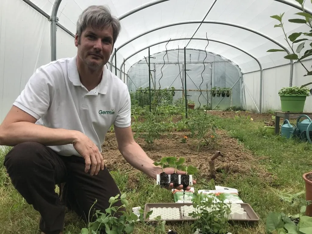 Ce Breton a inventé un kit de jardinage pour réussir ses semis à tous ...