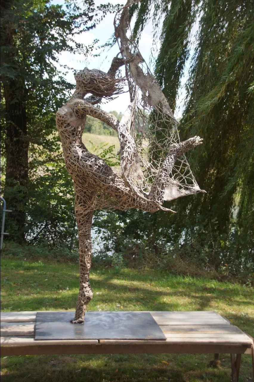 Pays d’Ancenis : Un parc de sculptures avec « le plus grand alignement ...