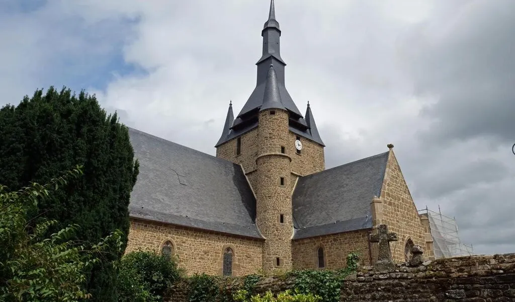 En Mayenne, l’église de Brecé va-t-elle gagner le prix Trévise ...