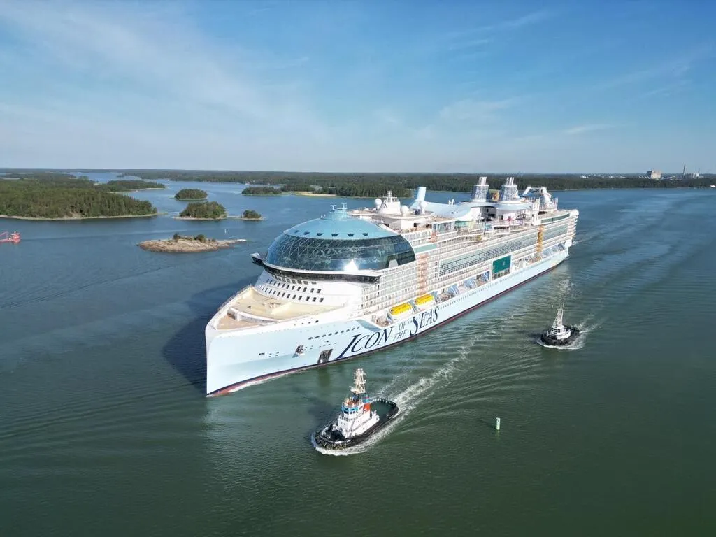 Construit en Finlande, le futur « Icon of the Seas » surclasse les ...
