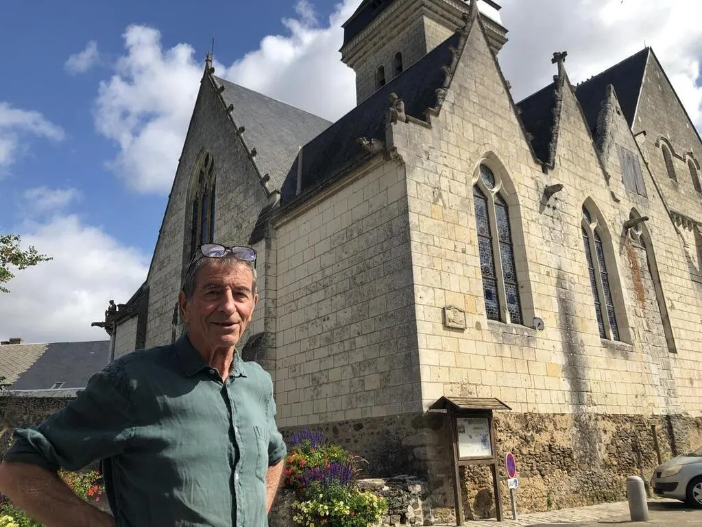 Luché-Pringé : petite cité de caractère réunie autour de deux bourgs ...
