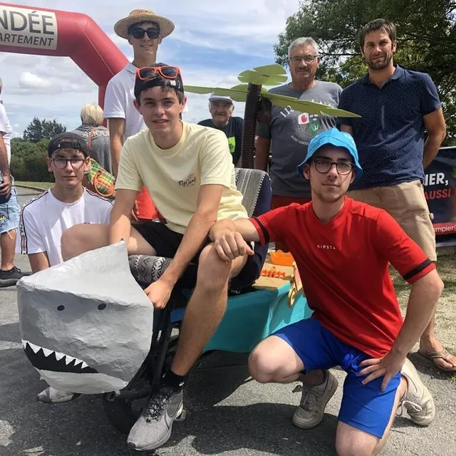 Les brouettes sur leur trente et un à Saligny - La Roche sur Yon ...