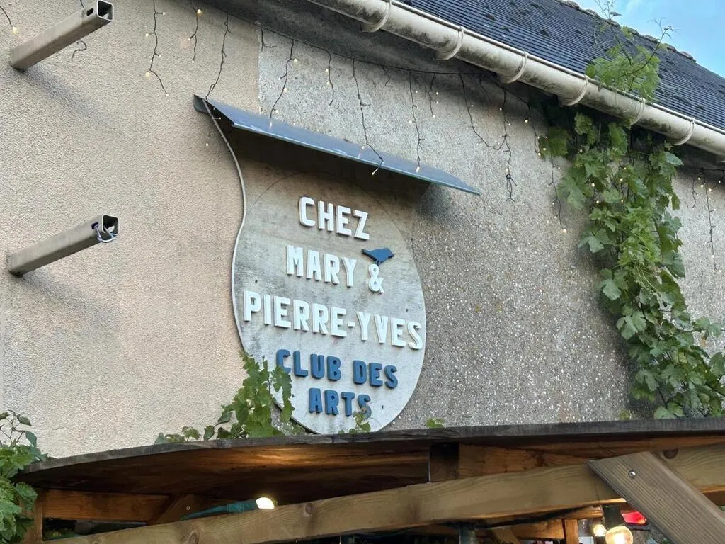 Chez Mary et Pierre-Yves, une auberge musicale bien orchestrée - Saint ...