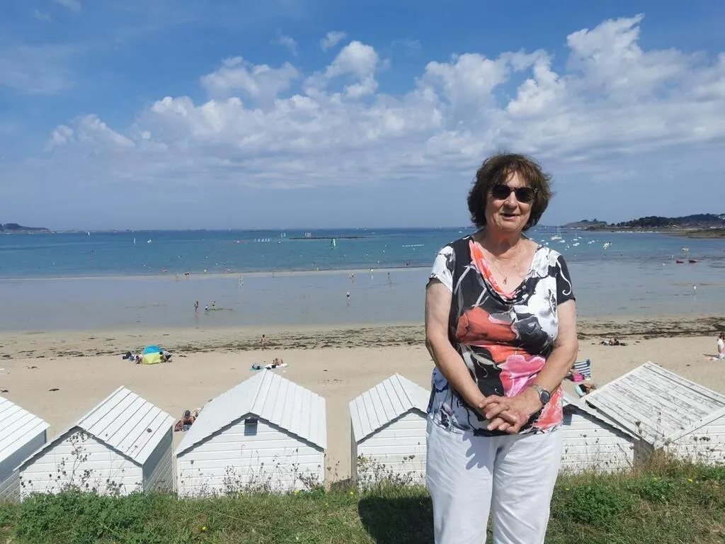 La plage de Ploubalay-Lancieux se transforme en hippodrome marin pour ...